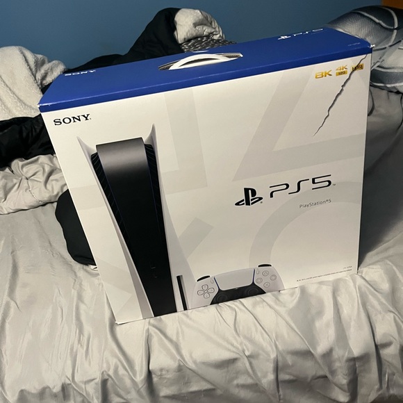 Video Games & Consoles | One Slight Rip But Besides That May Be Used ...